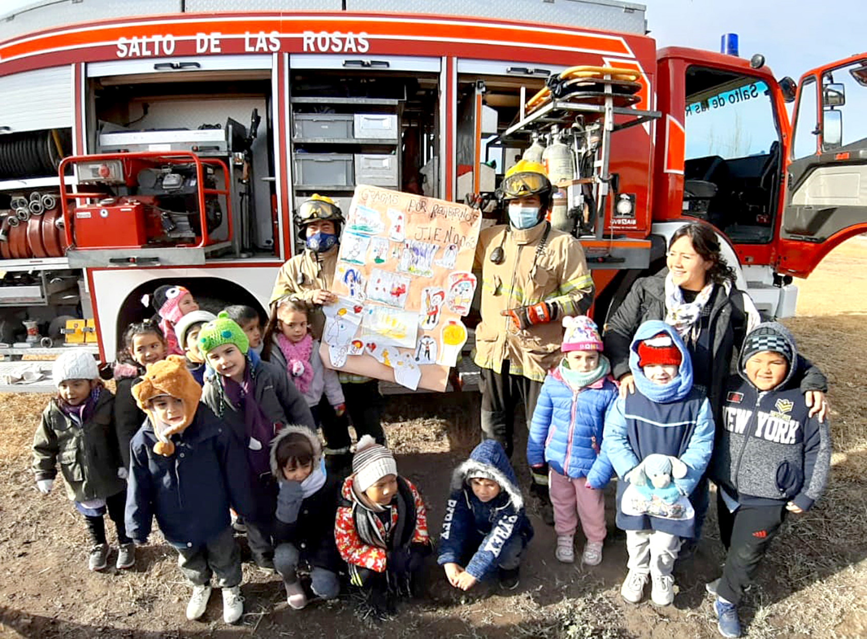 Bomberos Voluntarios de Salto de las Rosas festejaron su día con la ...