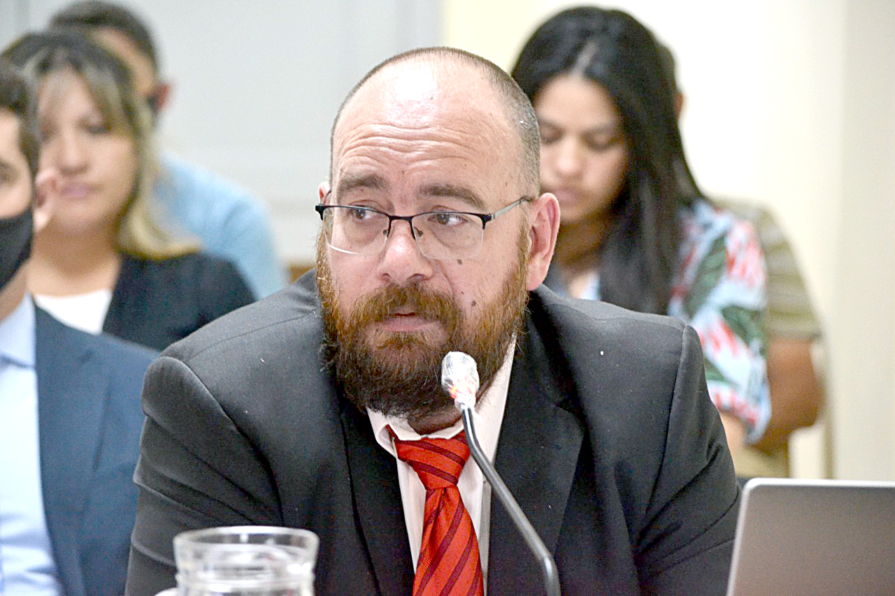 Fiscal Giaroli: “El ciberacoso sexual a menores es cosa de todos los ...