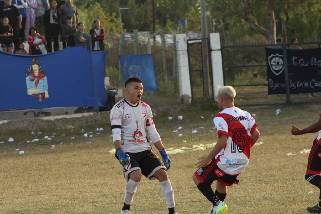 Copa Vendimia: Rincón del Atuel y Balloffet se metieron en semifinales ...