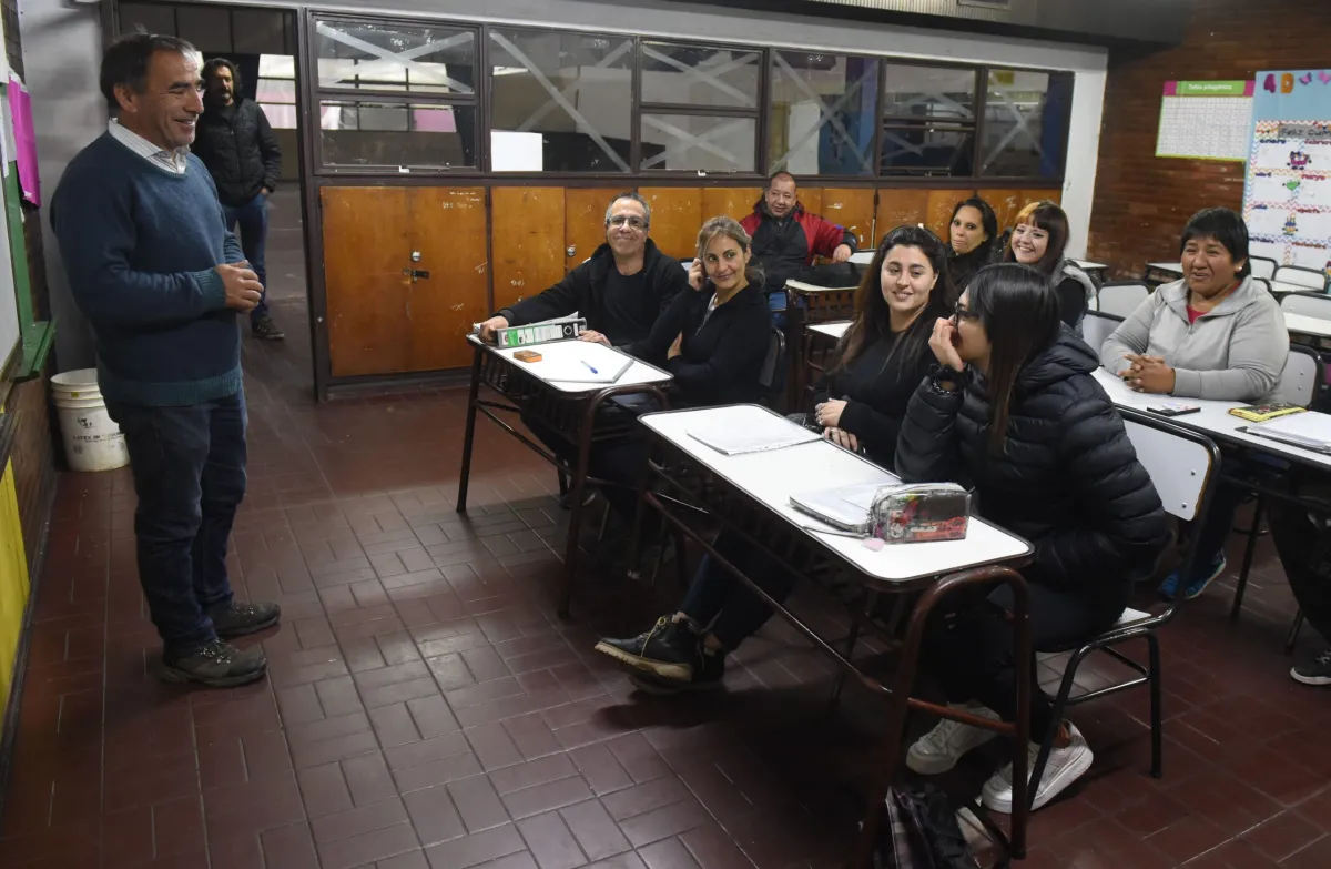 Cómo es el plan para terminar la Secundaria en Mendoza y a qué grupos ...