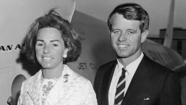 Murió la viuda de Bobby Kennedy - Diario San Rafael