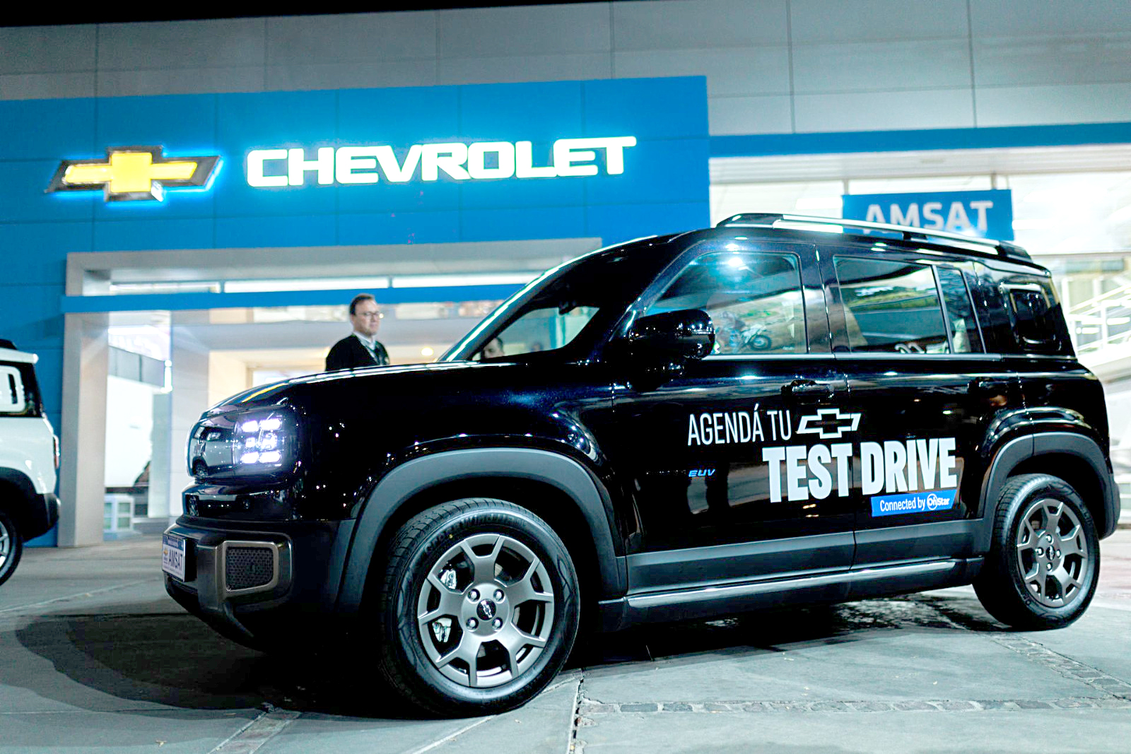 Amsat Chevrolet revoluciona el mercado al presentar su auto 100% ...
