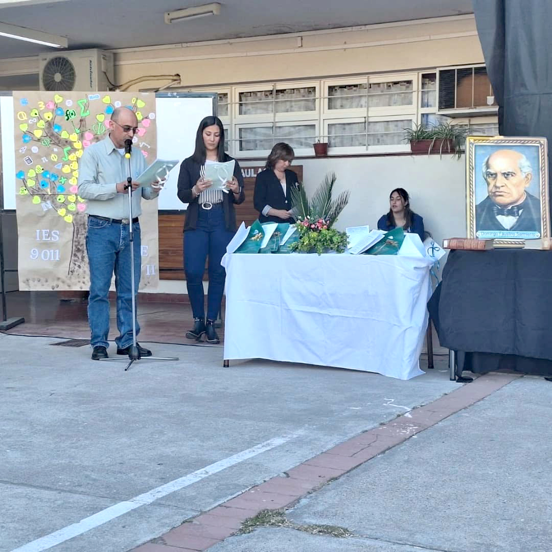 El IES Del Atuel cumplió 37 años de trabajo en la educación ...