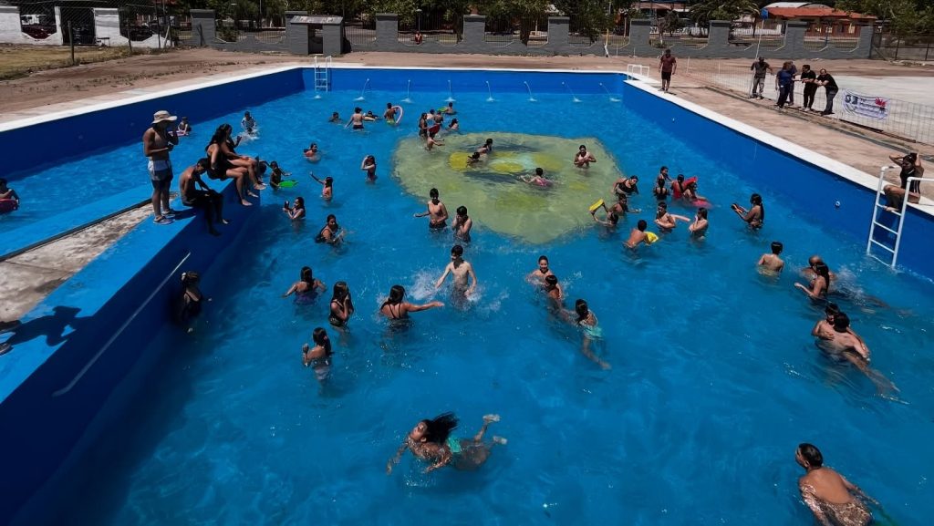 Un renacer histórico: Huracán recuperó su pileta en el año de su ...